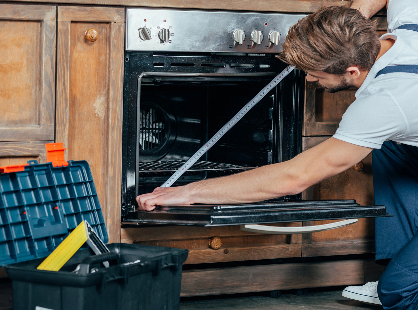 Fixing Westinghouse Oven Door Problems - Hilton Appliances